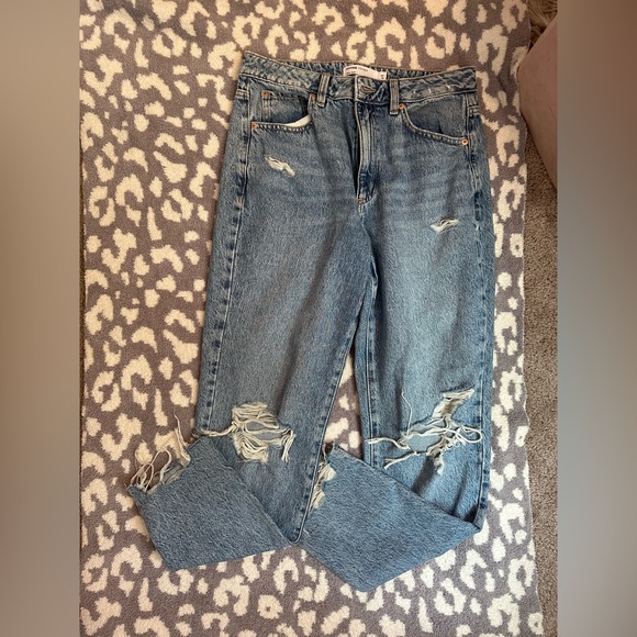 Garage | Jeans | Medium Wash Mom Jeans With Some Rips Size 7 | Poshmark